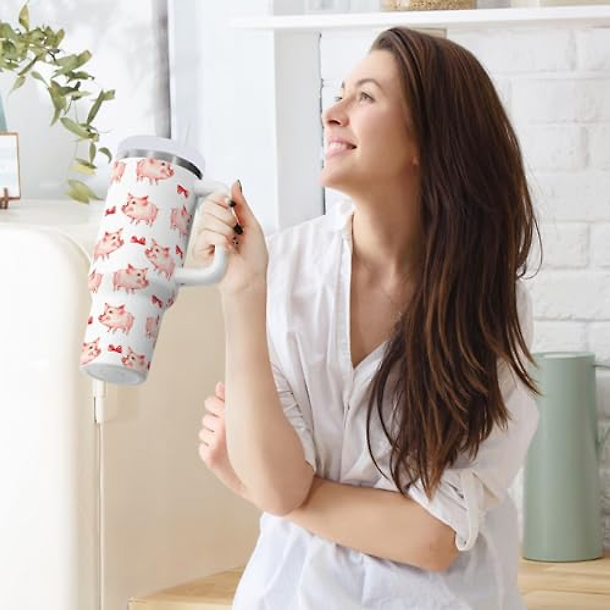 Bseiialft 40 oz Tumbler with Handle Cute Pig Bows Water Bottle with Lid and Straw Vacuum Insulated Cup Stainless Steel Travel Coffee Mug for Home Office Car