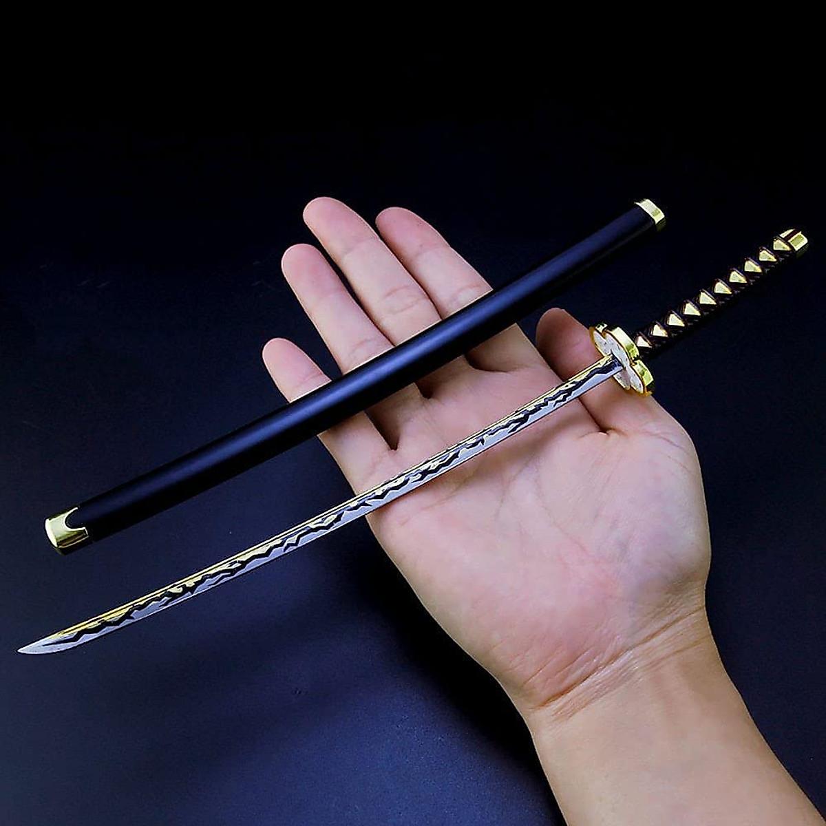 QISUO Demon Slayer Kaigaku Japanese Sword Toys,Katana Model Artificial Mini Metal Model Keychain Gift Toys, Black, 25.5cm