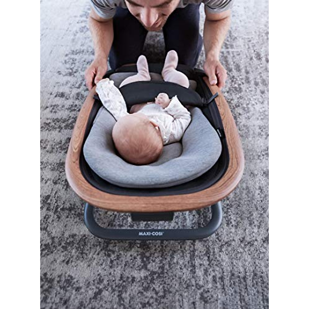 Maxi-Cosi Kori 2-in-1 Rocker, 2 Modes of use with Rocker and Stationary Options, Essential Grey