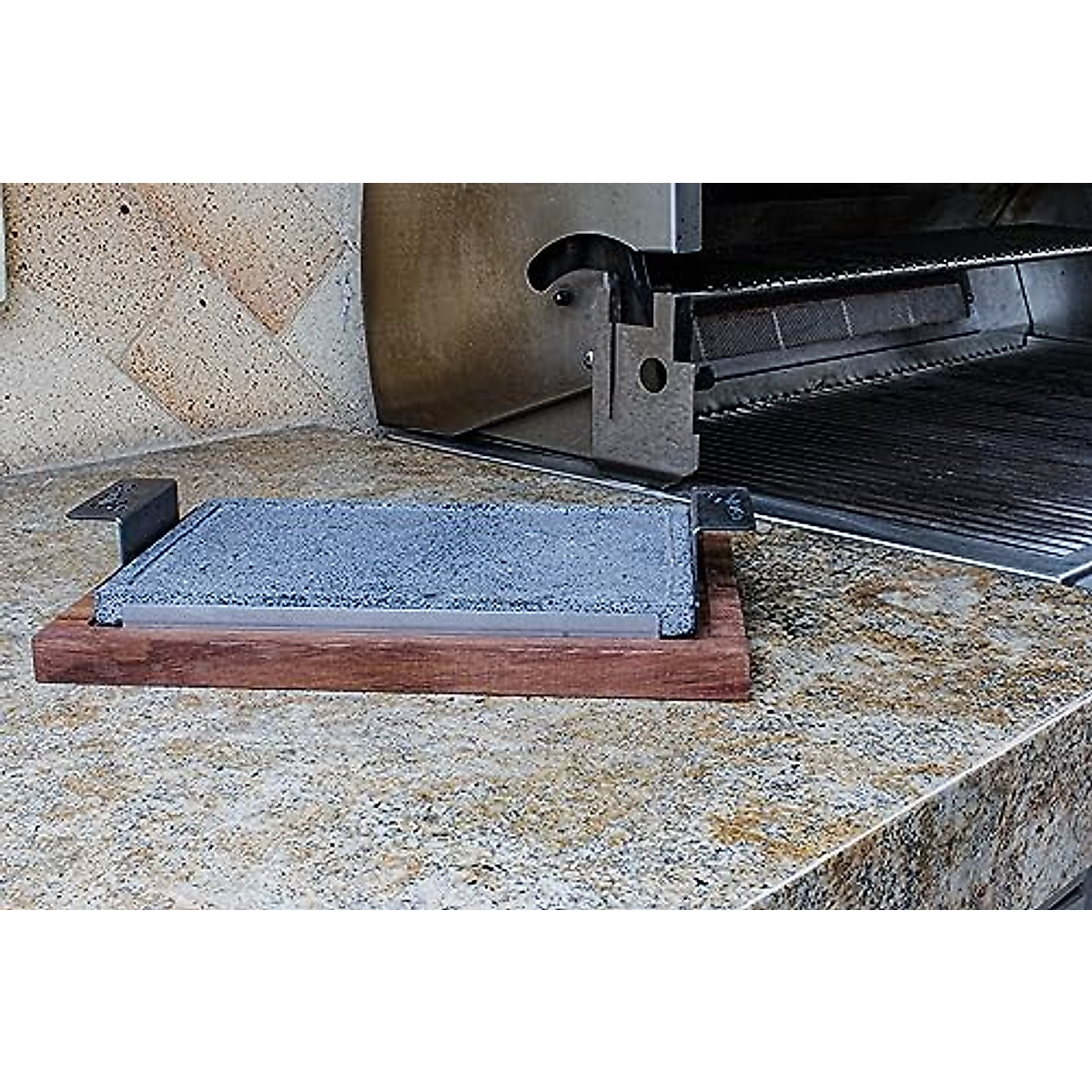 Comal Grill and Serve - 20 x 30 cm Volcanic Stone with Steel Handle Includes Wooden Base