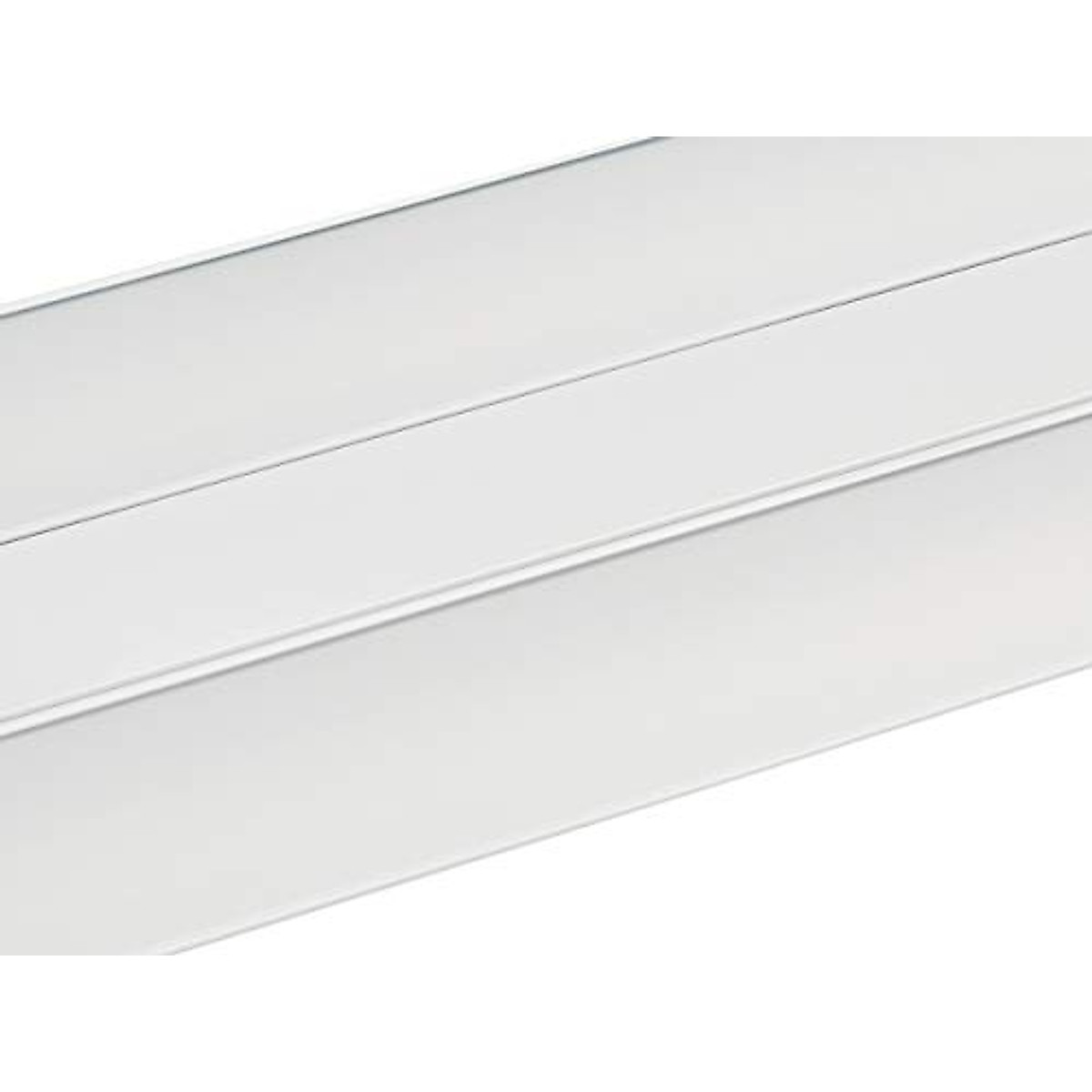 AmazonCommercial LED Linear High Bay, 135 Watt, 50000 Hours, Dimmable 0-10V, 18000 Lumens, ETL and DLC Certified, Daylight, 1-Pack