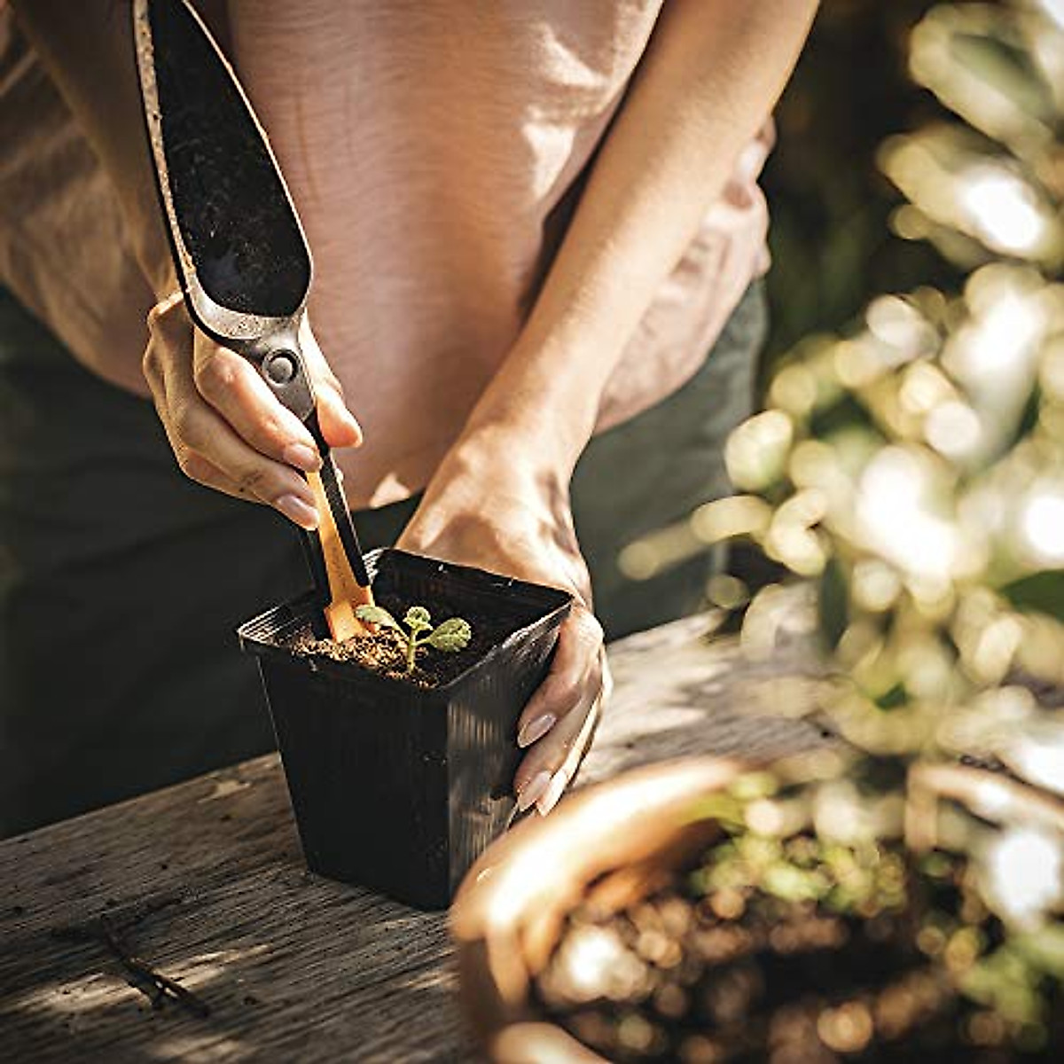 Fiskars 340110-1001 Seed Planting Trowel, Black