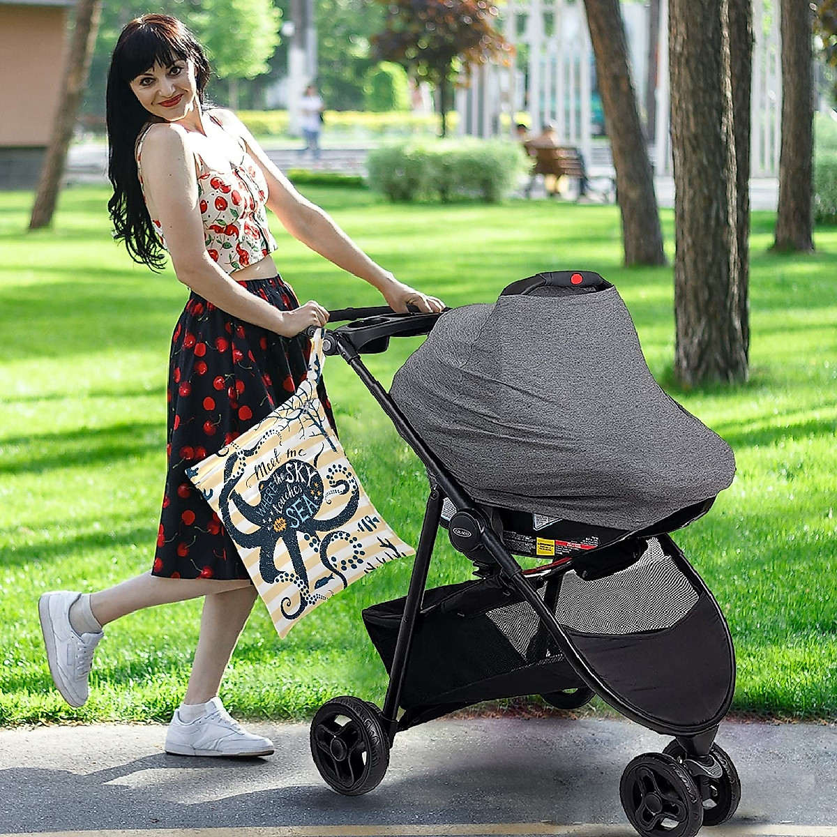 visesunny Octopus Fish Stripe 2Pcs Wet Bag with Zippered Pockets Washable Reusable Roomy for Travel,Beach,Pool,Daycare,Stroller,Diapers,Dirty Gym Clothes, Wet Swimsuits, Toiletries