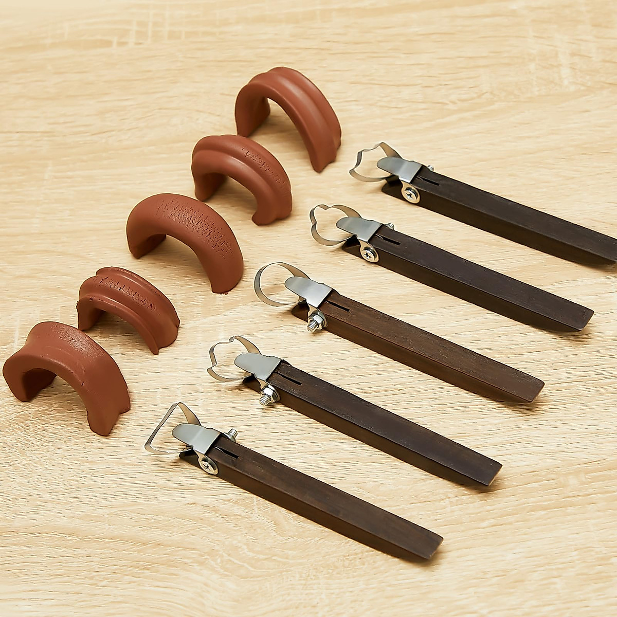 Therwen 5 Pieces Sculpture Scraper Clay Extruder Tool Pottery Carving Pottery Cup Handle Shape Tool Teacup Mug Handgrip Clay Cutters with Wooden Handle for Cup Making Ceramic Sculpture Craft