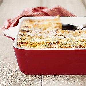 AVLA 2 Pack Porcelain Baking Dish, Square 8.7 Inch Brownie Dish Lasagna Pan Roasted Meat Bakeware Set for Kitchen, 75 OZ Casserole Dish with Double Handle, Vintage Red