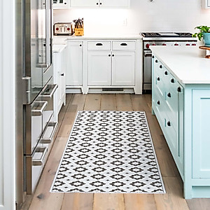 Vinyl Rug | Sarah (039629UH) | Vinyl Floor Mat | Vinyl Floor Covering | Vinyl Carpet | Vintage | Decorative | Waterproof | Eco-Friendly | Non-Slip | White Grey | 4'x6'