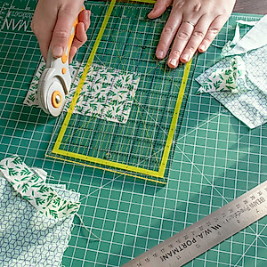 WA Portman Rotary Cutter Set with Blades - 45mm Rotary Cutter with Safety Lock - 5 Extra SKS-7 Steel Rotary Fabric Cutter Blades - Fabric Cutter Wheel for Sewing - Fabric Rotary Cutter Blades 45mm