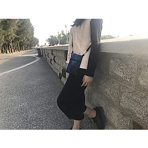 Wakaka Neoprene Small Crossbody Bag Smartphone Wallet, As A Small Fashion Gifts/Present for Women or The One You Love. (Sky Purple)