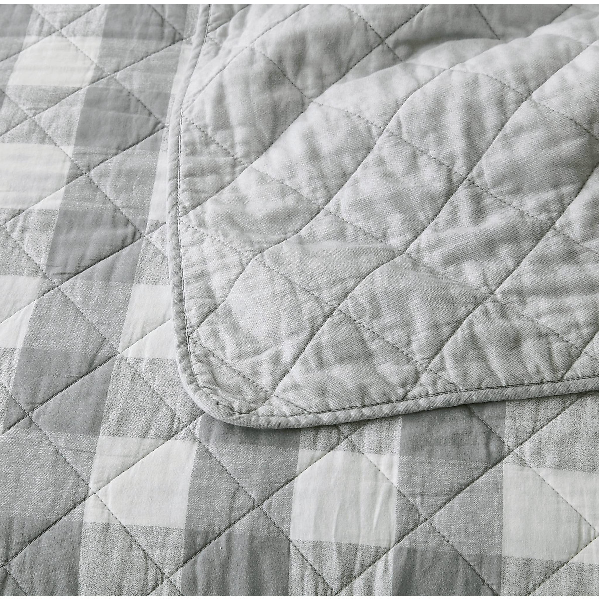 Chezmoi Collection 3-Piece Gray White Plaid Cotton Quilt Set - Buffalo Check Solid Reversible Bedspread - Pre-Washed Cotton Lightweight Coverlet, King Size