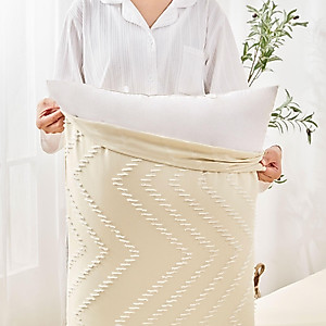 Tametra Twin Duvet Cover, White Tufted Duvet Cover Breathable and Soft in Boho Style, Shabby Chic Embroidery Duvet Cover Set for All Seasons 2 Pieces 68" x 90"(Beige)