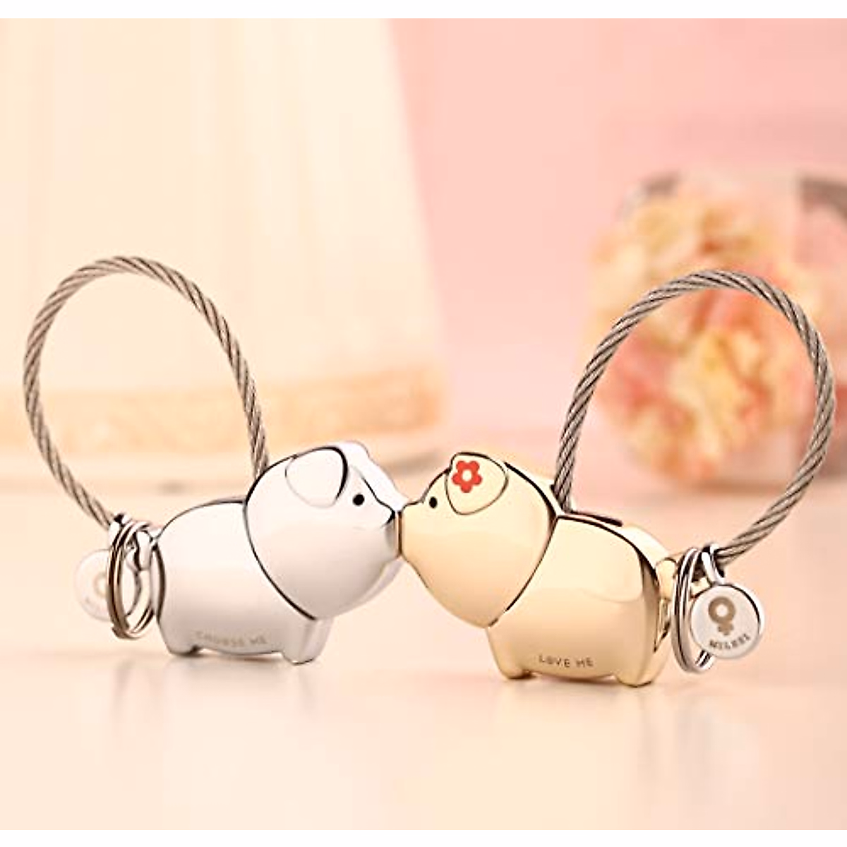 MILESI Custom Personalized Kiss Pig Couple Keychain with Magnetic Cute Couple Gift Valentine's Present(silver-lightgold)