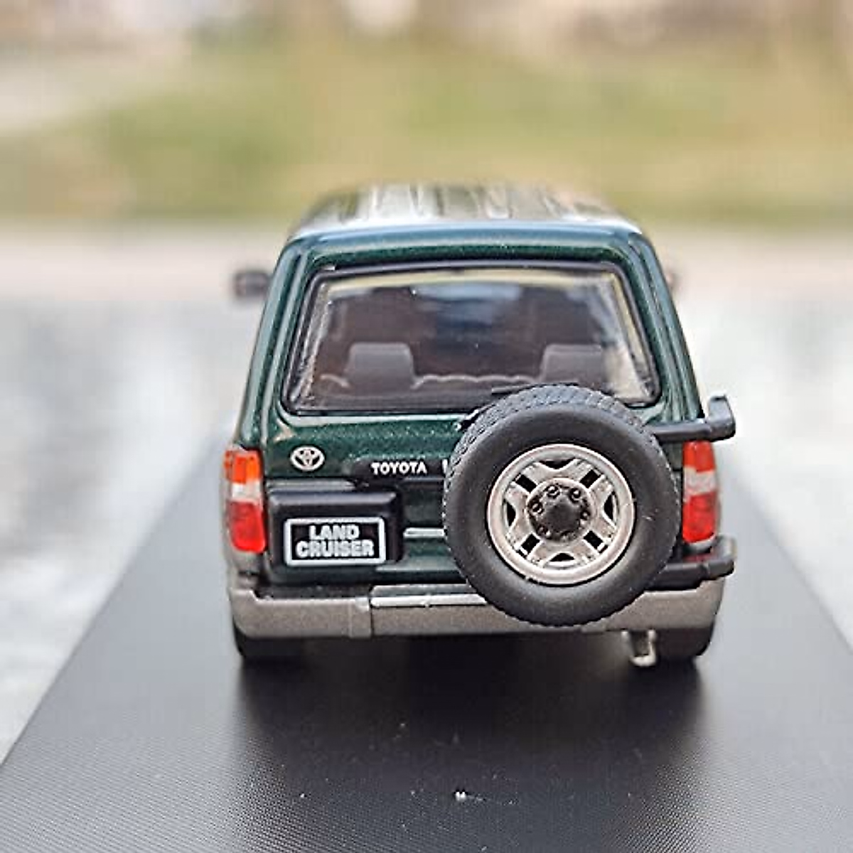 JIA JIA LAI Master 1/64 Toyota Land Cruiser LC80 Models Collection Toys Car Green Diecast
