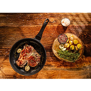 AMBOSS 11 Inch Nonstick Frying Pan –Reinforced With Titanium and Diamond Non Stick Coating Skillet Pan – No PFOA or PTFE – 4mm Heavy-gauge Body Super Easy Clean Fry Pan – Black