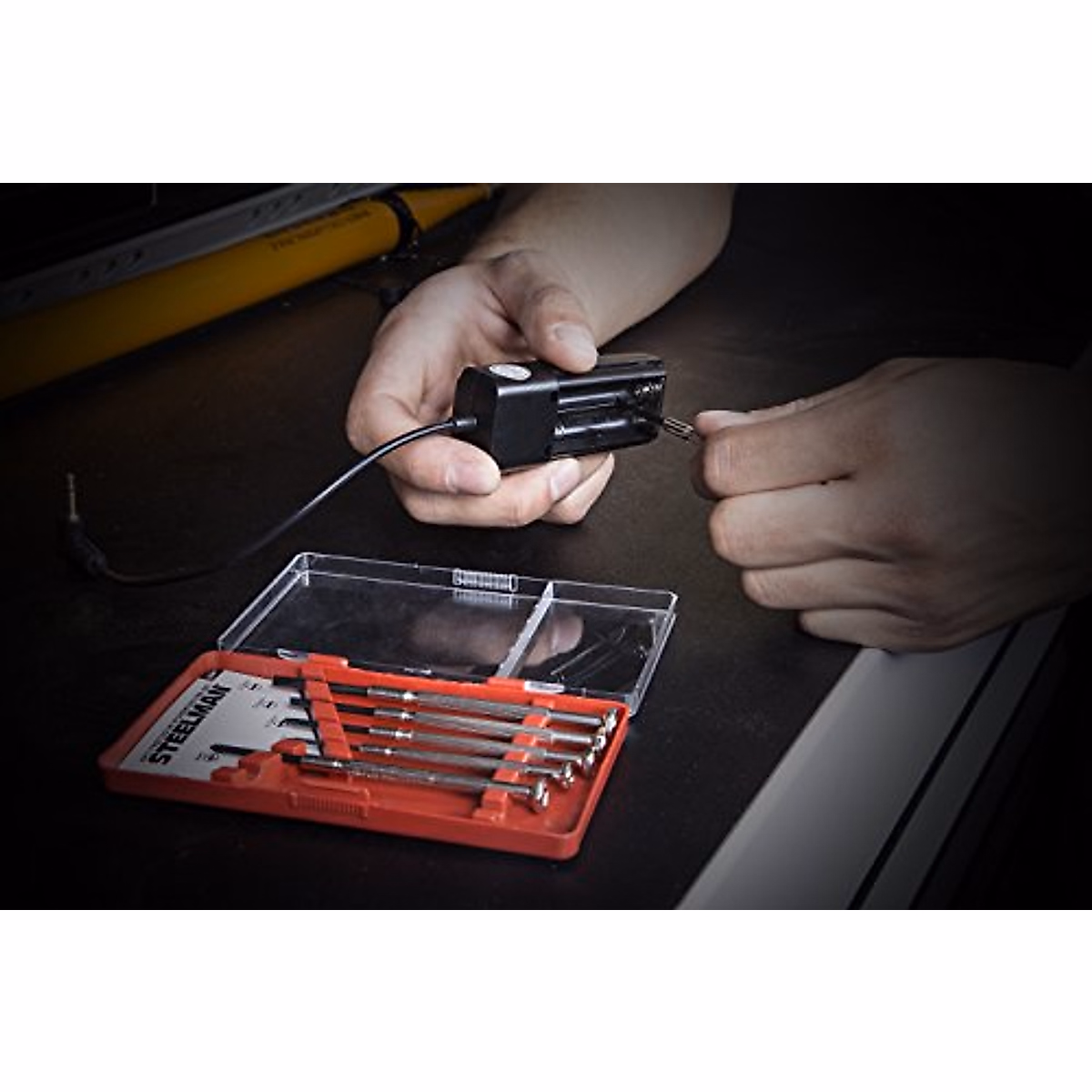 STEELMAN Precision Steel Shaft 6-Piece Electronics Screwdriver Set, Variety of Slotted/Phillips Sizes, Swivel-Head, Storage Case Included