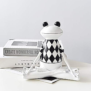 Yoga Frog Resin Statue, Smiling Frog Sitting In Meditation Black And White Check Stripe Printing For Home Desk Office Bathroom Decoration Garden Statue Indoor And Outdoor Decorative Ornaments