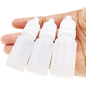 24 PCS Empty Refillable Plastic Squeezable Dropper Bottle Portable Eye Liquid Container with Screw Cap Essential Oil Container (30 ml)