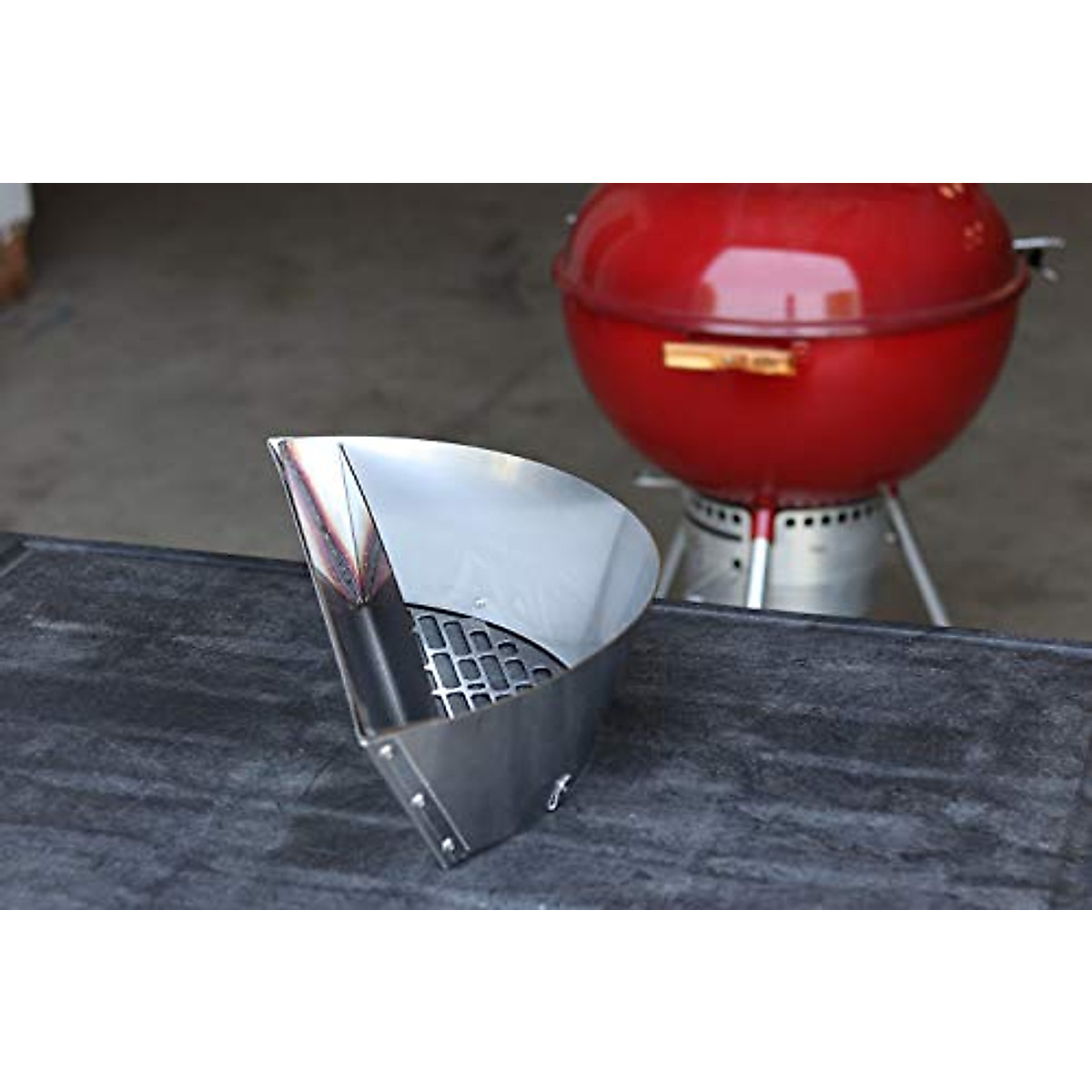Slow ‘N Sear® Deluxe for 22" Charcoal Grill from SnS Grills