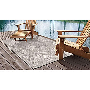 Unique Loom Jill Zarin Outdoor Collection Medallion Area Rug (9' 0 x 12' 0 Rectangular, Gray)