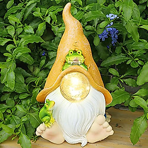 FORUP Garden Gnome Statue Outdoor Decor, Resin Gnome Figurine with Solar-Powered Glass Orb, Resin Garden Statues Sculpture for Patio Yard Lawn Outdoor Garden Decorations