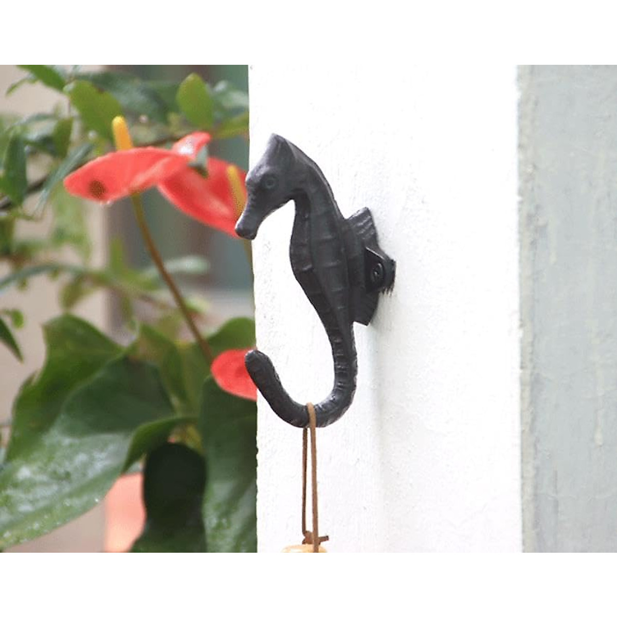 VERENIX 1pcs Cast Iron Sea Horse Hook Wall Mount Metal Figurine Art Sculpture Home Decoration
