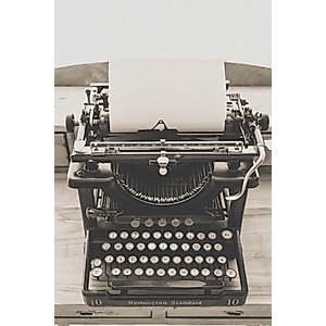Vintage Typewriter Notebook: Black and White Vintage Typewriter Notebook (Journal, Composition Book) (6 x 9" Medium) (Objects 'n Things)