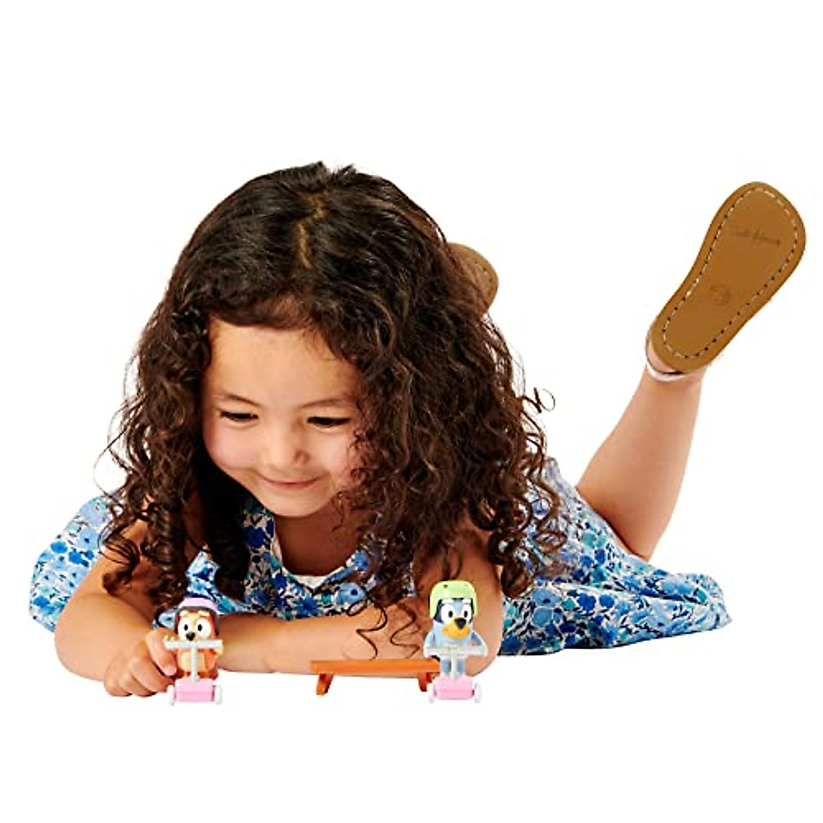 Bluey Dog Vehicle 2-Pack, 2.5-3" Bluey & Bingo Articulated Figures - Scooter Time