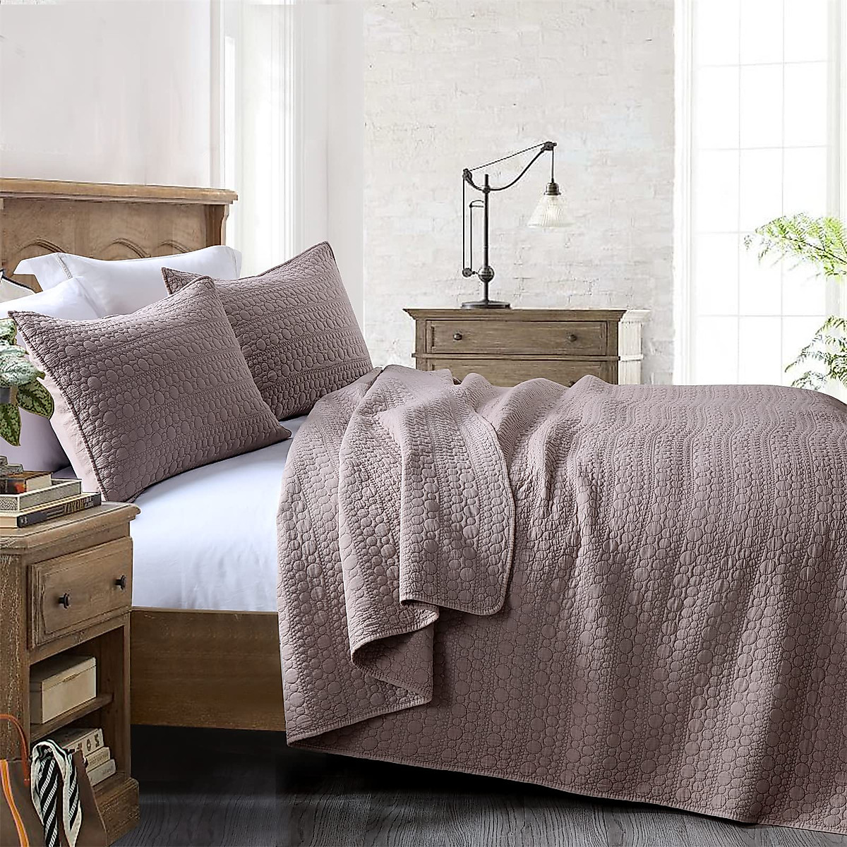 HORIMOTE HOME Quilt Set Twin Size Cameo Rose, Classic Geometric Spots Stitched Pattern, Stone-Washed Microfiber Chic Rustic Look, Ultra Soft Lightweight Quilted Bedspread for All Season, 2 Pieces