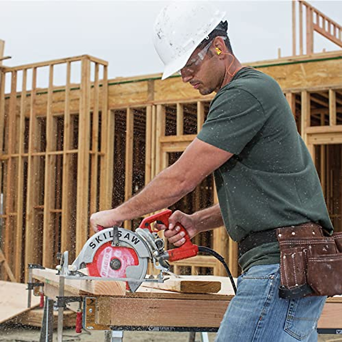 SKIL 7-1/4 In. Magnesium Worm Drive Skilsaw Circular Saw-SPT77WM-22