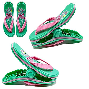 2 Pieces Beach Towel Clips Flamingo Pattern Beach Towel Clip Portable Towel Holder Clips for Beach Chairs Deck Patio Heavy Duty Laundry Clothes Pool Sun Loungers Clip Seaside Indoor Outdoor