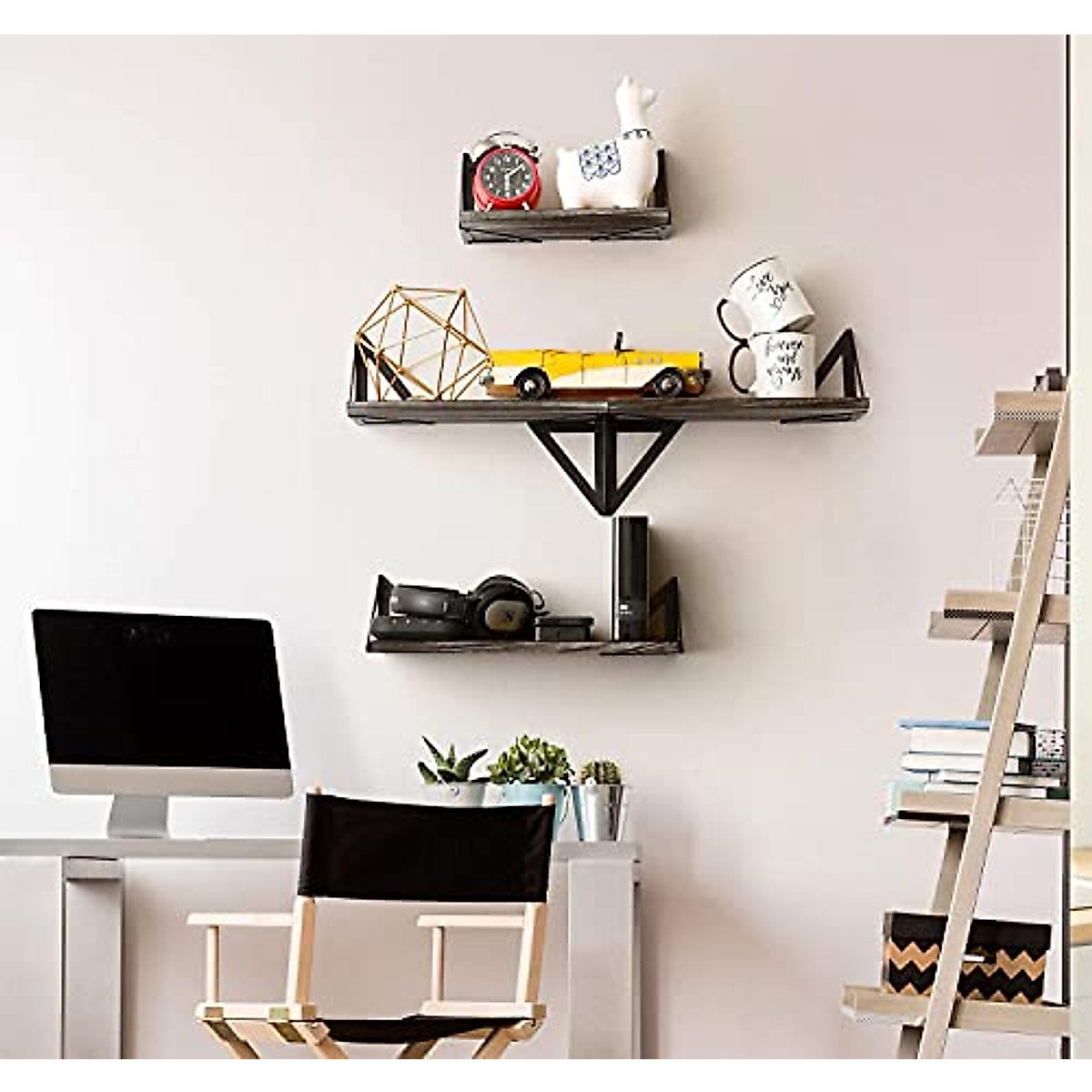 HOME STRANGERS Floating Shelves, Rustic Wood Wall Shelves Wall Mounted Storage Shelves Set of 3 for Bedroom, Bathroom, Living Room, Kitchen (Brown)