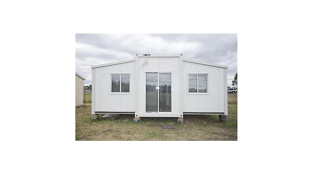 Affordable 3-in-1 Mobile Folding Container House