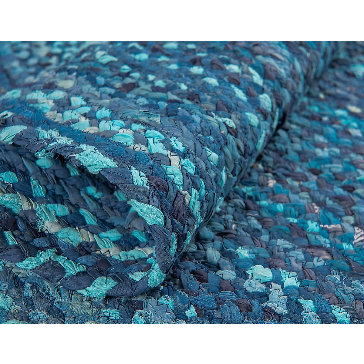 Unique Loom Braided Chindi Collection Area Rug - Layer (3' 3" x 5' 1" Oval, Blue/ Navy Blue)