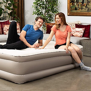 Simpli Comfy Inflatable 18” Queen Air Mattress with Built in Pump Self Inflating Blow Up Durable Heavy Duty Stay Firm Comfortable Air Bed Elevated for Home Guest Travel Relocate Camping