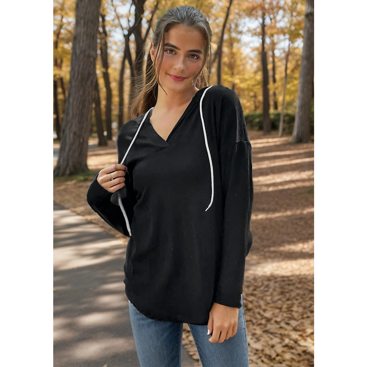 Hooded Sweatshirt Women Casual Oversized Long Sleeve Shirts V Neck Sweaters Loose Fit Lightweight Fall Outfits Black M