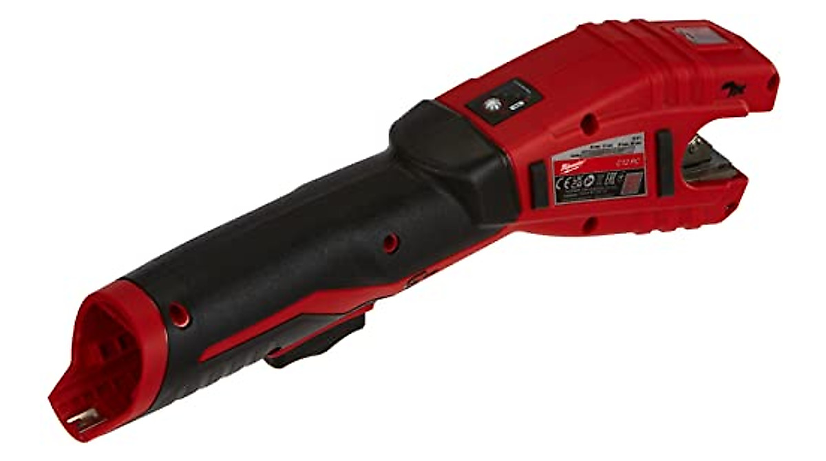 Milwaukee Compact Pipe Cutter 12V - Power Cut with Precision