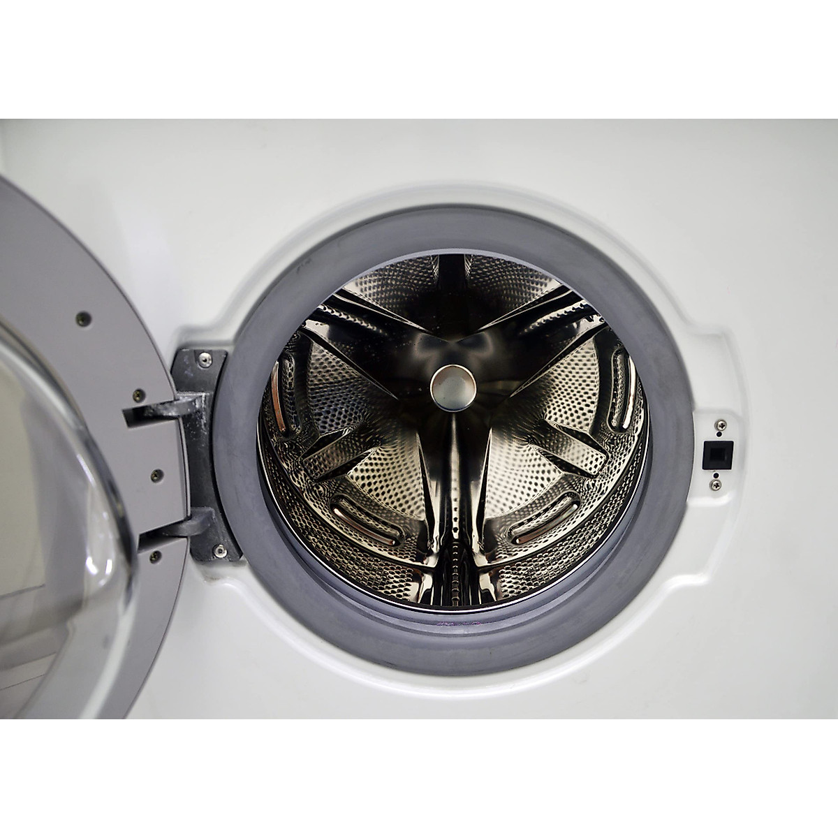 Sekido Pro Compact 110V Vented/Ventless 13 lbs Combo Washer Sensor Dry 1200 RPM (White)