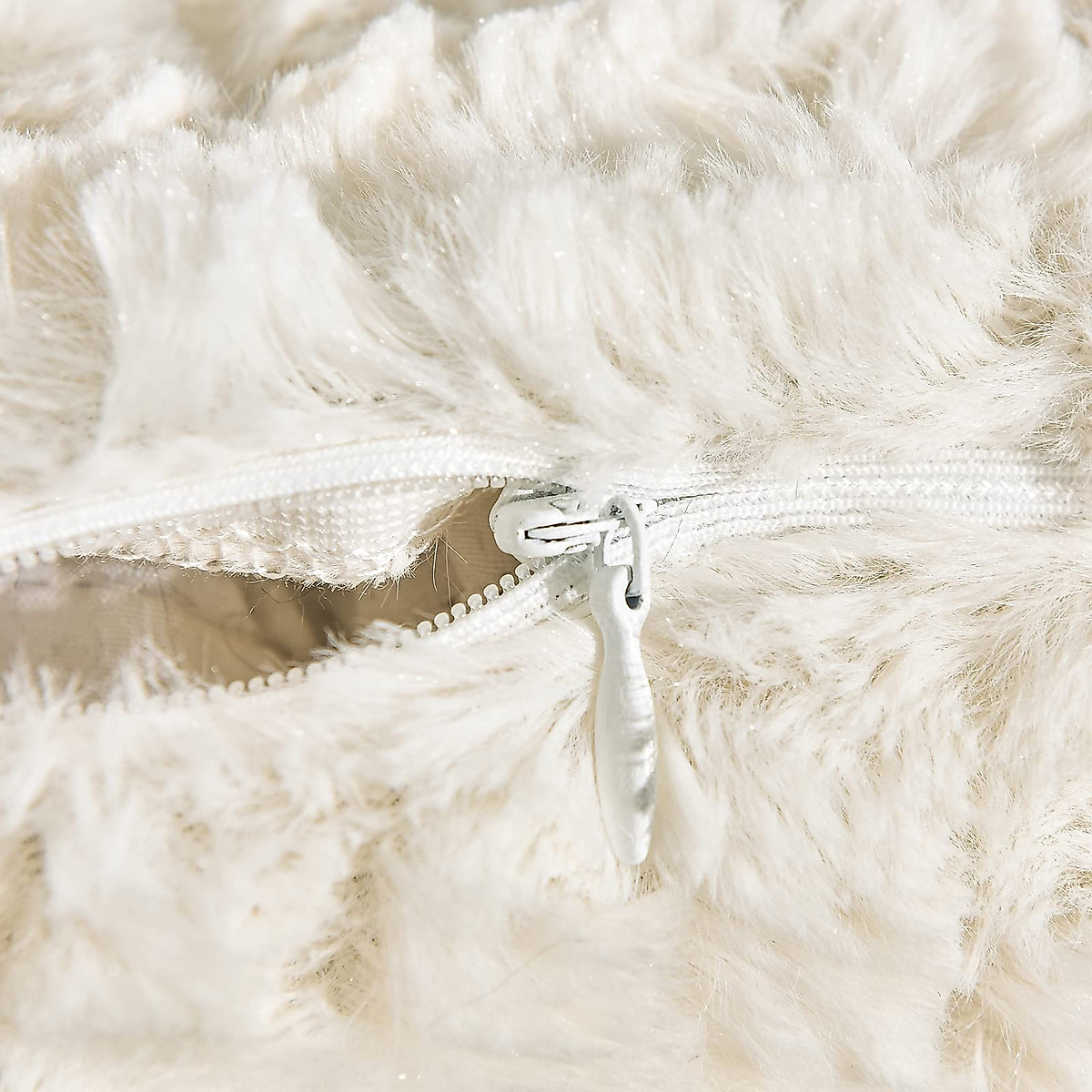 YUSOKI Luxury Faux Fur Throw Pillow Covers-18 x18,Set of 2-Boho Furry Fuzzy Fluffy Cozy Pillow Cases for Sofa Couch Bedroom Without Insert(Ivory,18"x18")