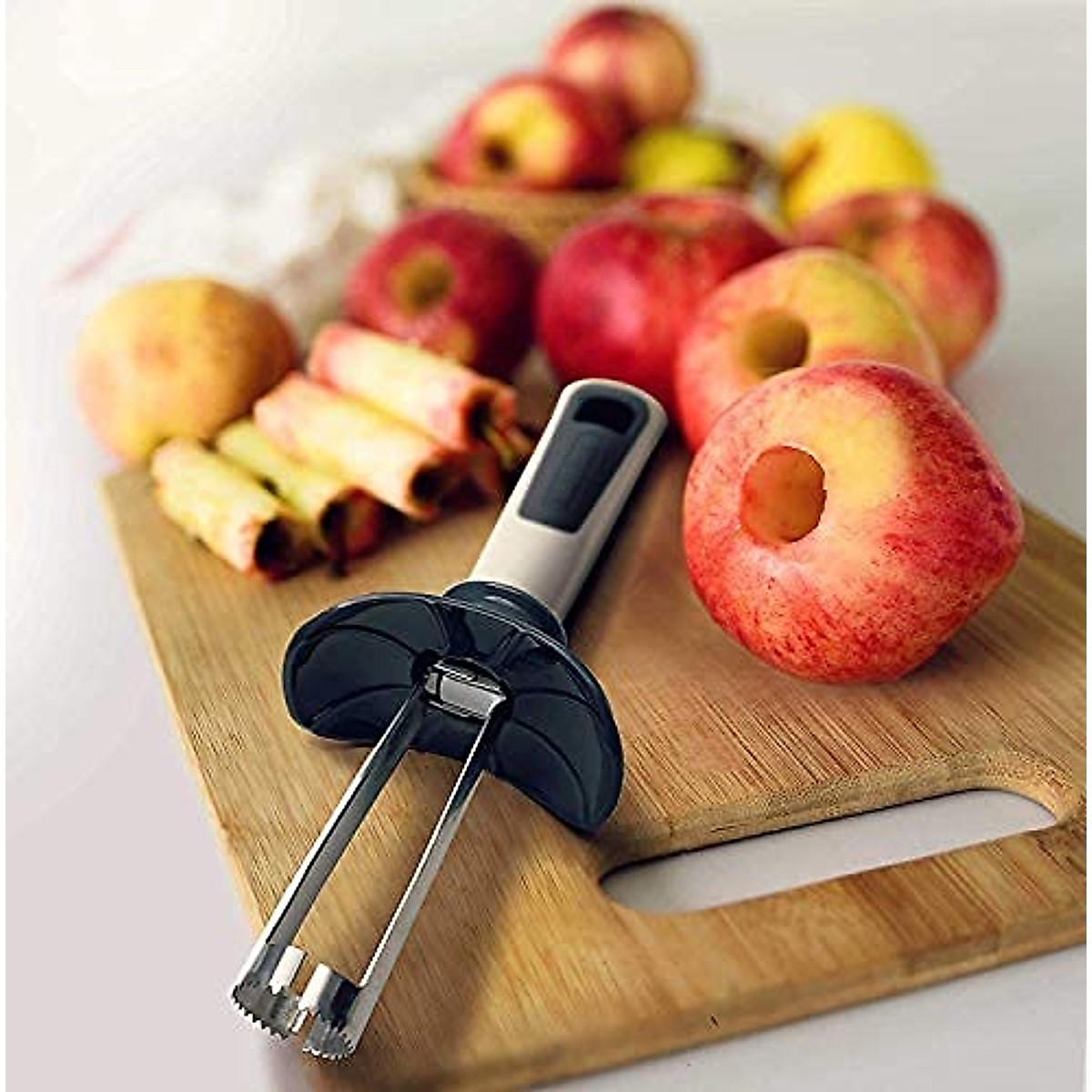 Mueller Premium Apple Corer - Easy to Use and Durable Core Remover for Pears, Bell Peppers, Fuji, Honeycrisp, Gala and Pink Lady Apples even Cupcakes – Surgical Stainless