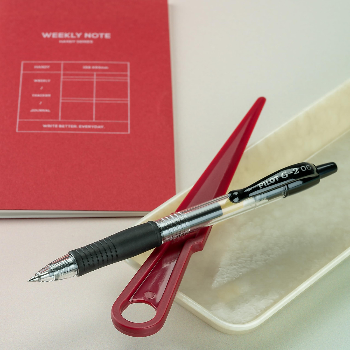 PILOT G2 Premium Refillable and Retractable Rolling Ball Gel Pens, Extra Fine Point, Black Ink, 12-Pack (31002)