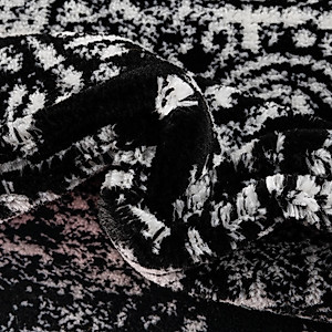 Rugs.com Monte Carlo Collection Rug – 2' 2 x 3' Black Medium Rug Perfect for Living Rooms, Large Dining Rooms, Open Floorplans