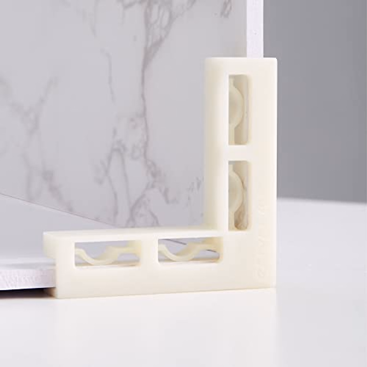 BEIYANG 2 PCS 24X24 in Marble White Wood Backdrop Boards Kit, Photography Backdrop Boards with 2 PCS Brackets for Flat Lay or Food Photography