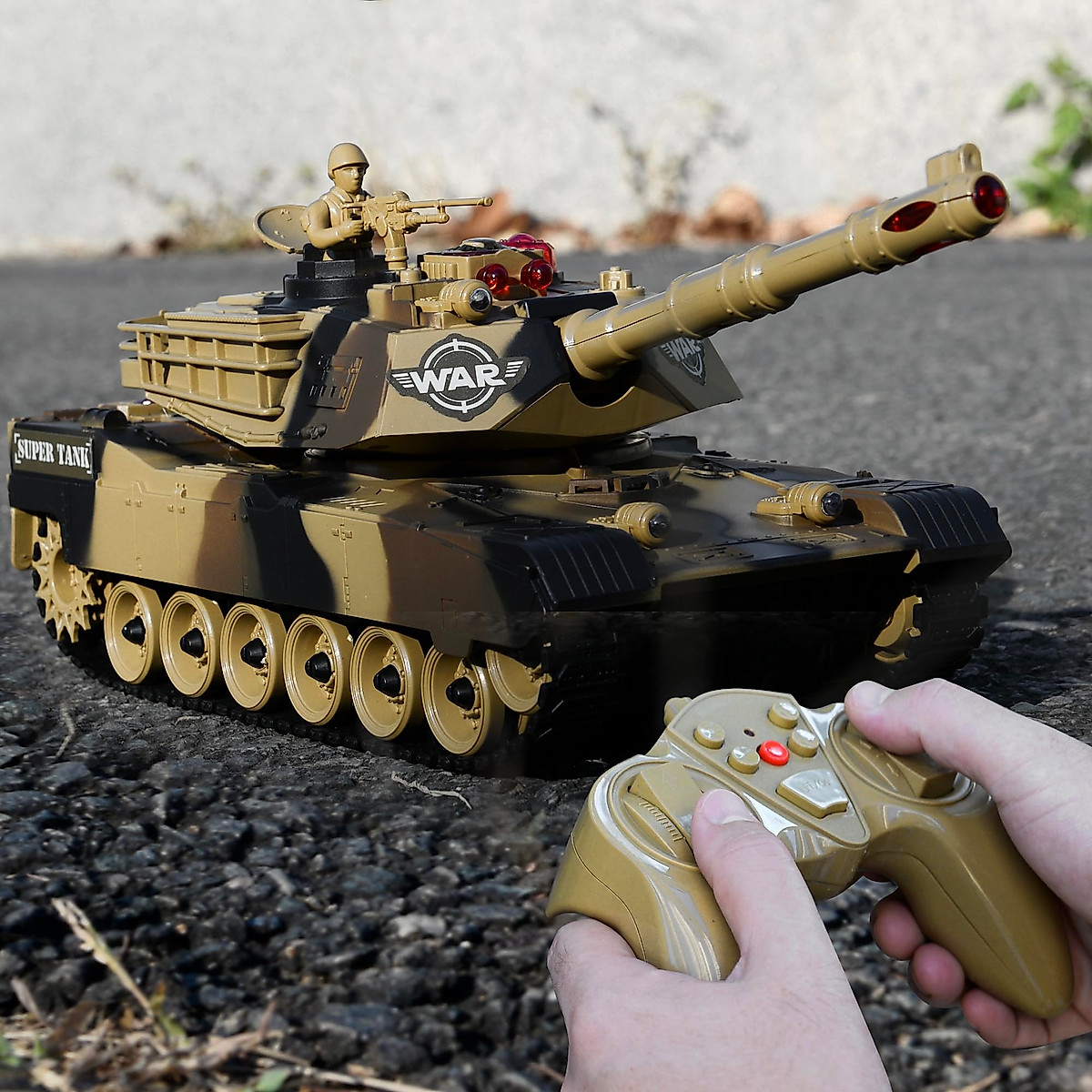 Haktoys RC Battle Tank Set 1:24 Scale Remote Control Fighting Tanks, Radio Control Military Toys for Kids and Adults - Realistic Sounds, Lights and Life Indicators