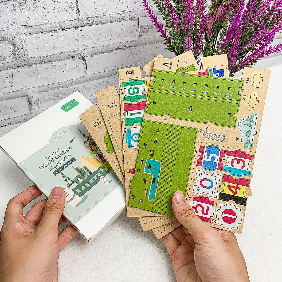 Tonecheer 3D DIY Wooden Yearly Calender, Creative Desk Calender, 3D Puzzle Decorative Calendar, Small Desk Calendar, Table Calendar (World Culture Calendar)