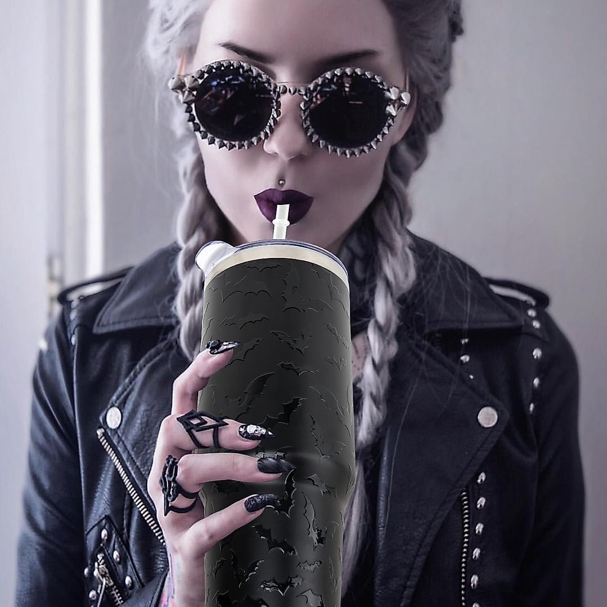 qynspngs 40 oz Halloween Tumbler with Lid and Straw - 5D Bat Print Tumblers with Handle Halloween Stainless Steel Insulated Travel Cup Black Coffee Cups Gifts for Women Men Adults