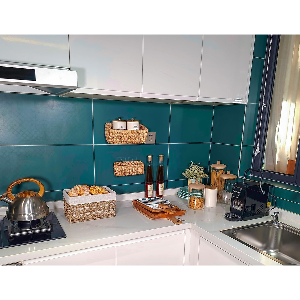 Ellinia Woven Hanging Wall Baskets for Storage, Water Hyacinth Bathroom Wall Mount Organizer, Wicker Wall Baskets Decor for Letters and Mail, Food Storage Basket, Toilet Tank Basket, Set of 2