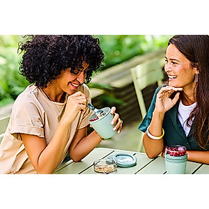 Mepal overnight oats jar - Practical Yoghurt Cup & Muesli Cup - Separate Compartments for Yoghurt & Muesli - Suitable for Freezer, Microwave & Dishwasher - 500 ml + 200 ml - Nordic Black