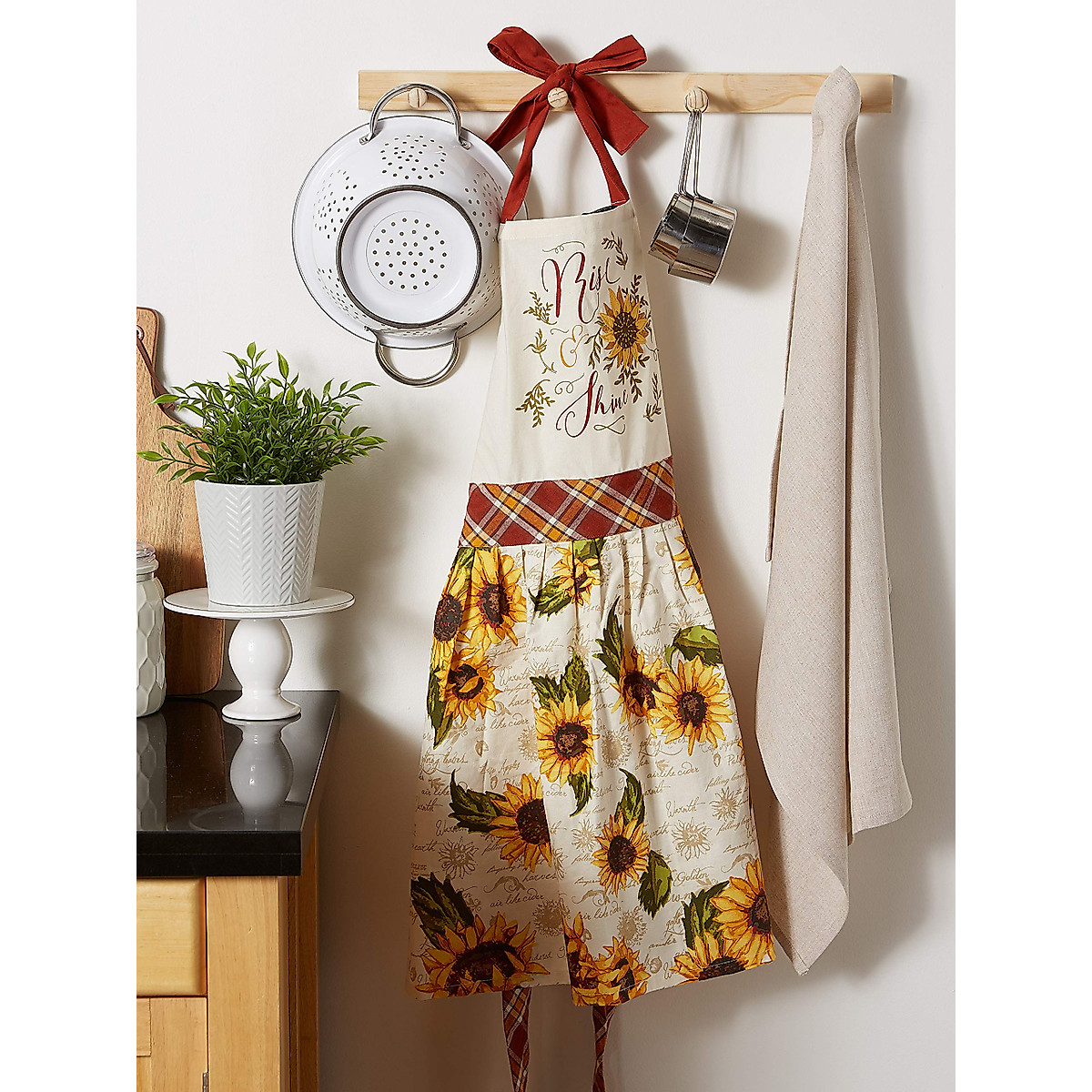 DII Women's Cotton Skirted Kitchen Apron for Cooking, Baking & Crafts, Adjustable with Generous Waist Ties, Rise and Shine, One Size