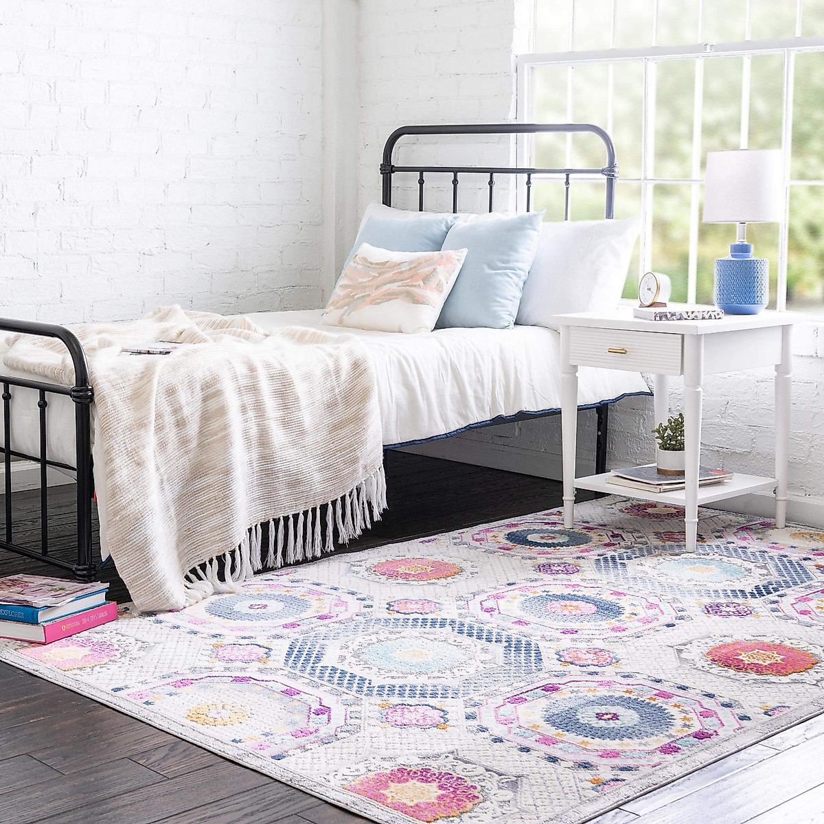 Rugs.com Budapest Collection Area Rug – 8' x 10' Multi Low-Pile Rug Perfect for Living Rooms, Large Dining Rooms, Open Floorplans