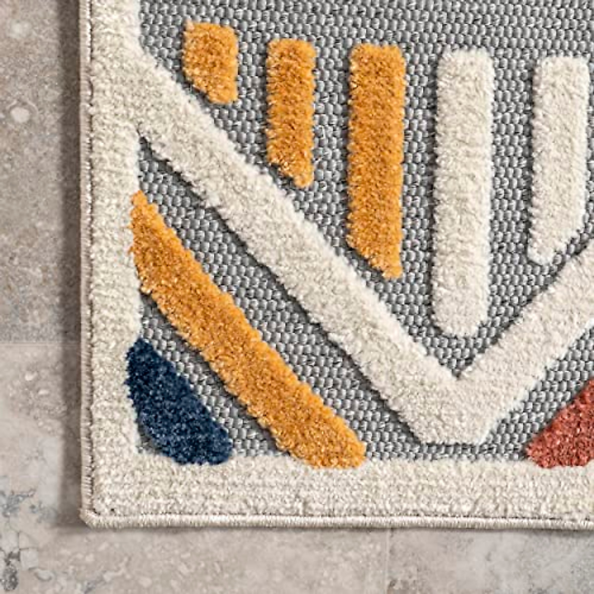 nuLOOM Arlene Colorful Tribal Indoor/Outdoor Area Rug, 5' x 7' 6", Blue