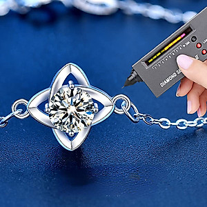 StarGems® 0.5ct Moissanite 925 Silver Platinum Plated Zirconia Adjustable Clover Bracelet B4695